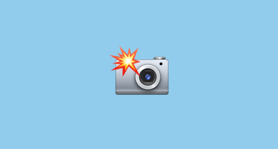 📸 Camera with Flash Emoji on Apple iOS 9.1