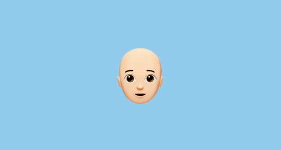 🧑🏻‍🦲 Persona: Carnagione Chiara, Calvo Emoji on Apple iOS 16.4