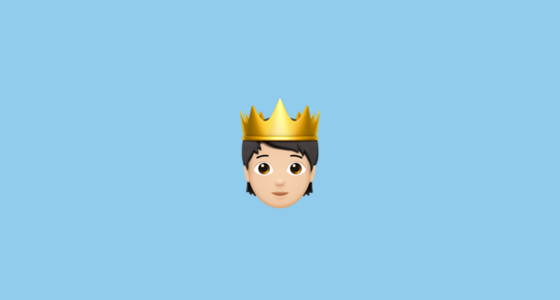 🫅🏻 Person with Crown: Light Skin Tone Emoji on Apple iOS 16.4