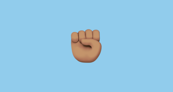 🏽 Raised Fist: Medium Skin Tone Emoji on Apple iOS 16.4