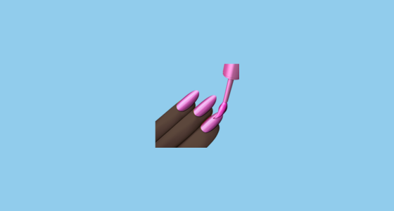 💅🏿 매니큐어: 검은색 피부 Emoji on Apple iOS 10.3