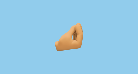 🤌🏽 Pinched Fingers: Medium Skin Tone Emoji on Facebook 15.0